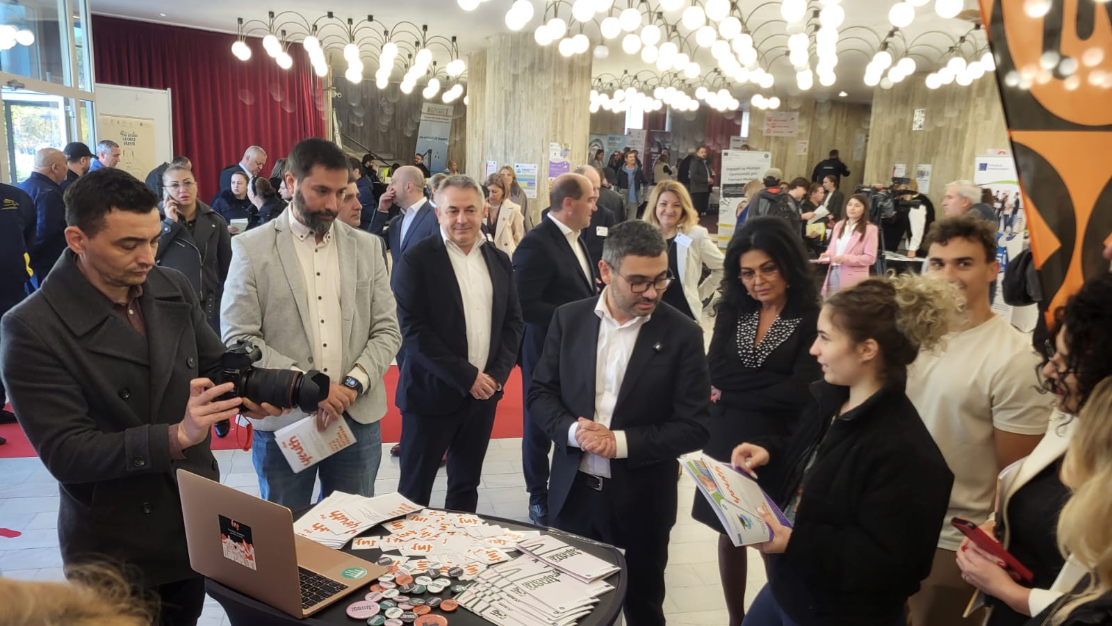 ANOFM – Agenția Națională pentru Ocuparea forței de Muncă vine în ...